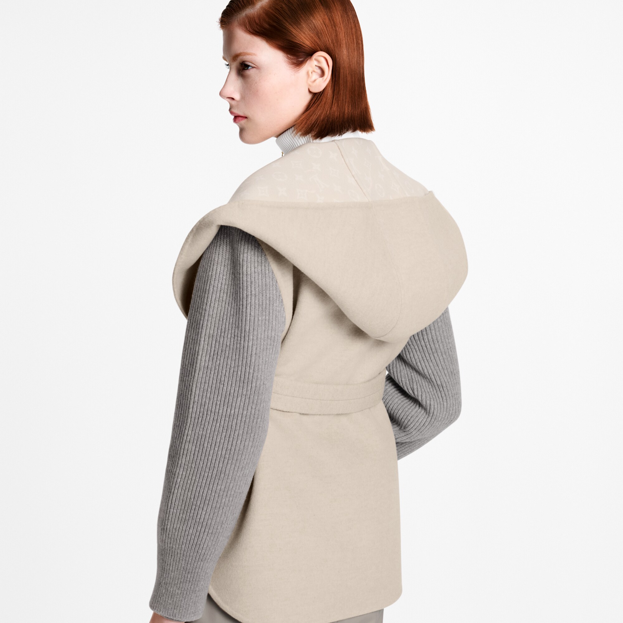 Cappotto a vestaglia con cappuccio e maniche in maglia - Abbigliamento ...