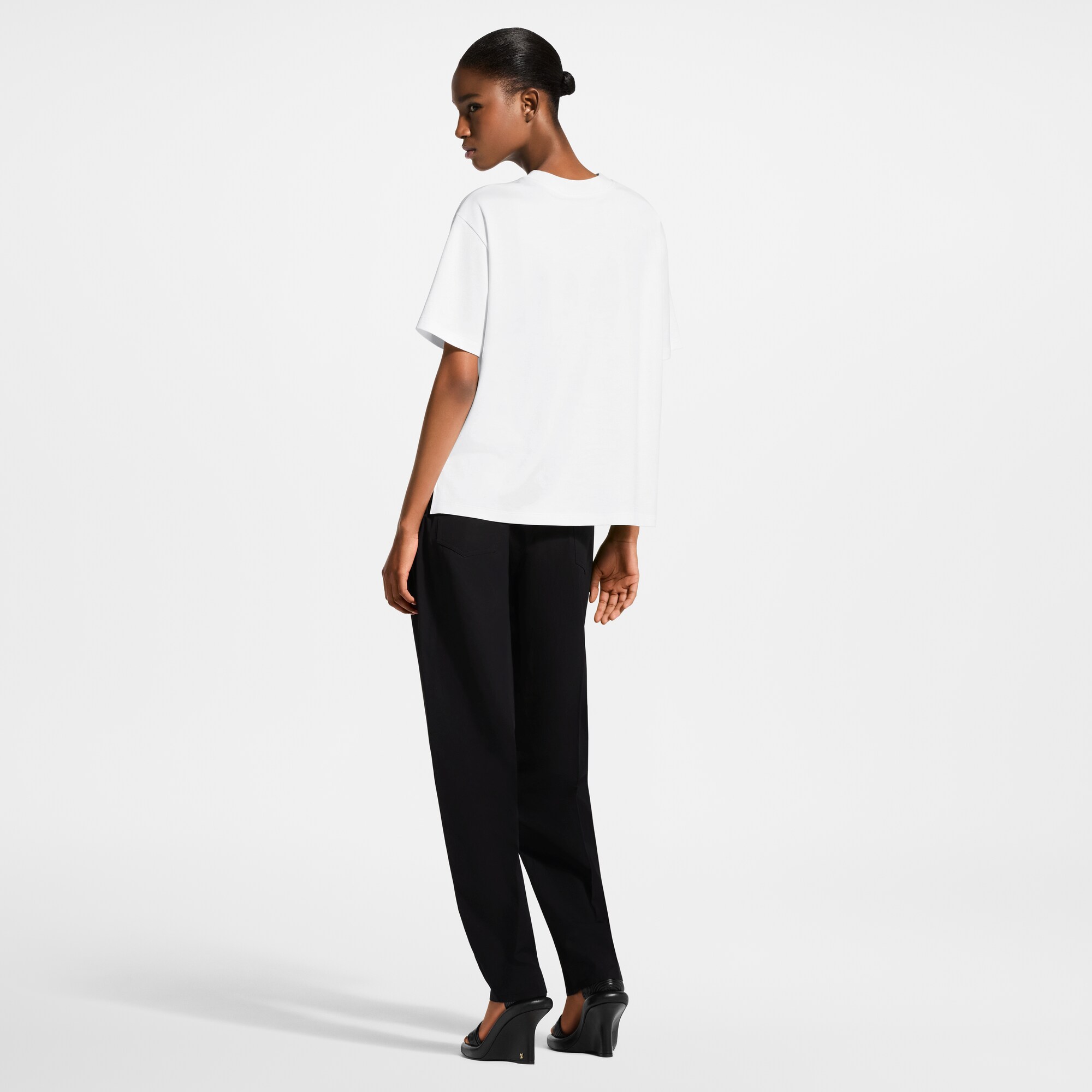 T-shirt con motivo di blocchi e firma - Abbigliamento 1AKEOJ | LOUIS ...