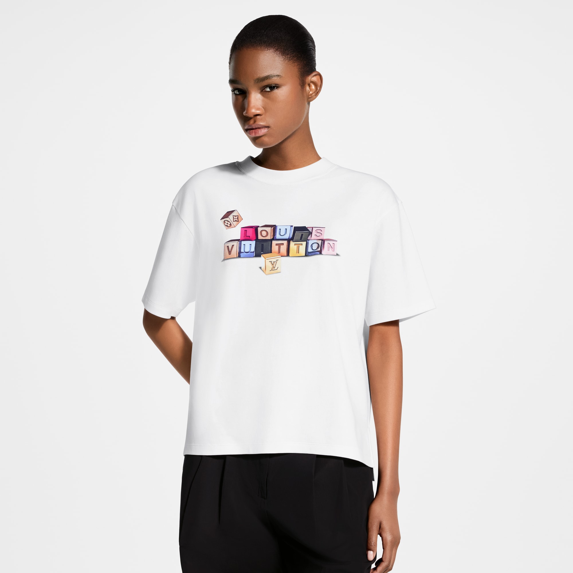 T-shirt con motivo di blocchi e firma - Abbigliamento 1AKEOJ | LOUIS ...